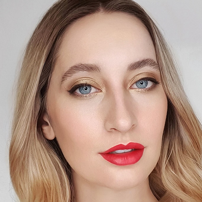 Virtually Try On Makeup | Lip & Foundation | Estée Lauder